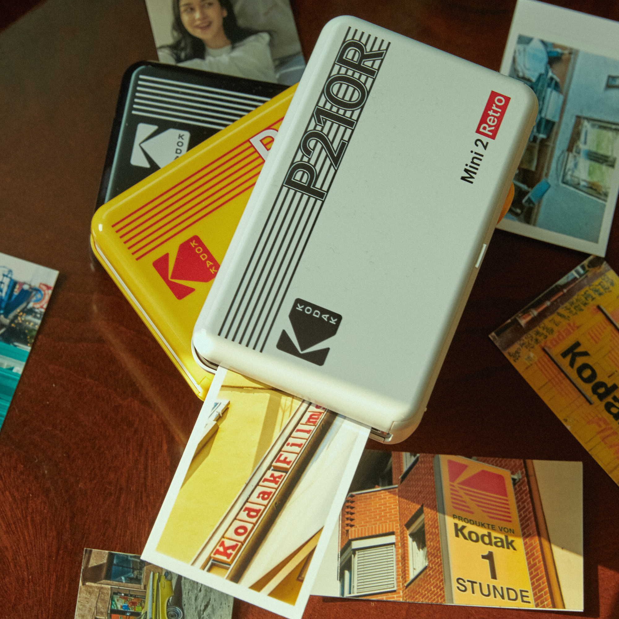 Kodak Mini 2 Retro (P210R) Portable Instant Photo Printer | 2.1 x 3.4 ...
